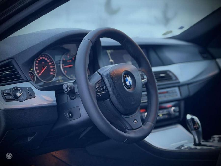 Pelēks BMW 520 2012 Tauragė, ar dzinēja tilpumu 2.00 L un nobraukumu 248 tūkst. km par 8400 €, foto 36 vietnē AUTOMOTO.COM.LV