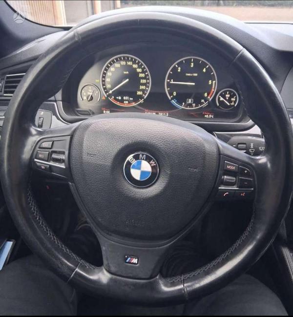 Pelēks BMW 520 2012 Marijampole, ar dzinēja tilpumu 2.00 L un nobraukumu 300 tūkst. km par 5200 €, foto 5 vietnē AUTOMOTO.COM.LV