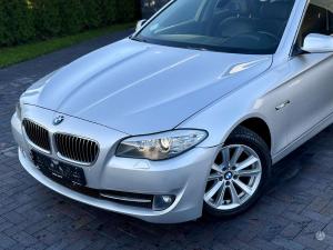 Grey BMW 520 2012 in Siauliai, with an engine capacity of 2.00 L and mileage of 223 thousand km for 7900 €, photo  on AUTOMOTO.COM.LV