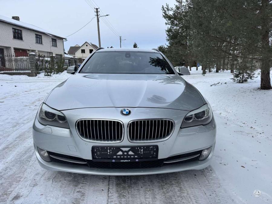 Grey BMW 520 2012 in Marijampole, with an engine capacity of 2.00 L and mileage of 340 thousand km for 6700 €, photo 2 on AUTOMOTO.COM.LV