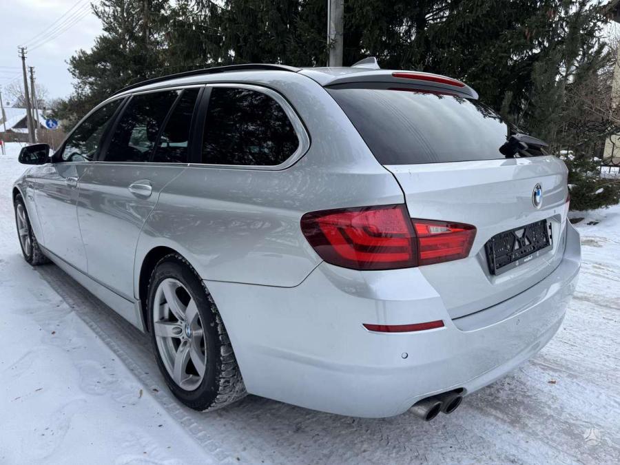 Grey BMW 520 2012 in Marijampole, with an engine capacity of 2.00 L and mileage of 340 thousand km for 6700 €, photo 7 on AUTOMOTO.COM.LV