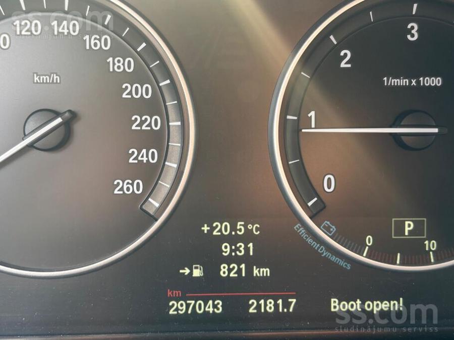 Pelēks BMW 520 2012 Jelgava, ar dzinēja tilpumu 2.00 L un nobraukumu 297 tūkst. km par 7300 €, foto 14 vietnē AUTOMOTO.COM.LV