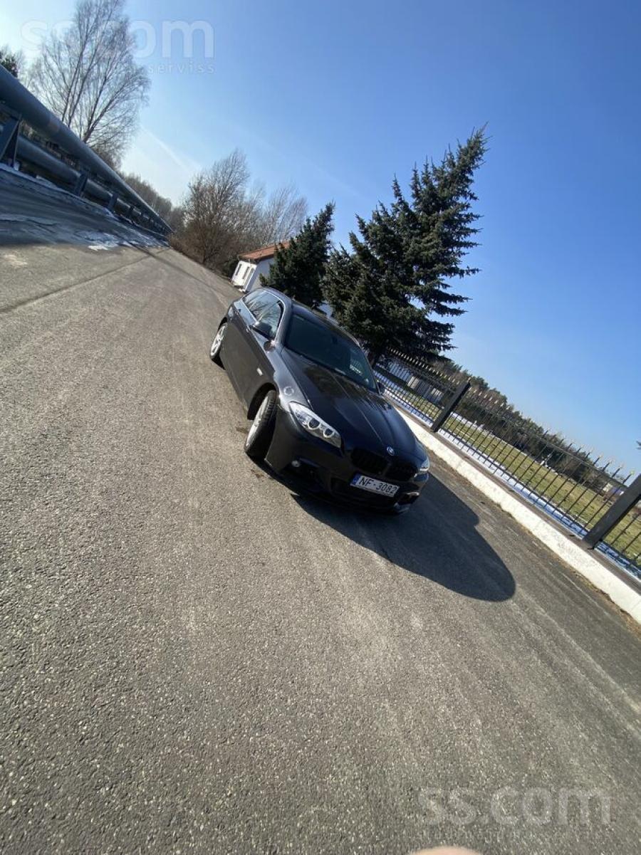 Grey BMW 520 2012 in Riga, with an engine capacity of 2.00 L and mileage of 340 thousand km for 6660 €, photo 9 on AUTOMOTO.COM.LV
