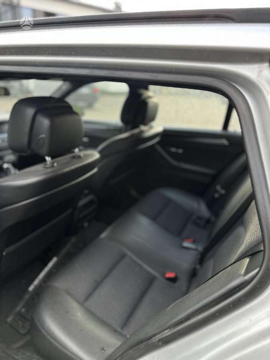 Grey BMW 520 2012 in Kaunas, with an engine capacity of 2.00 L and mileage of 401 thousand km for 5900 €, photo 13 on AUTOMOTO.COM.LV