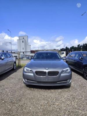 Grey BMW 520 2012 in Utena, with an engine capacity of 2.00 L and mileage of 387 thousand km for 5600 €, photo 3 on AUTOMOTO.COM.LV