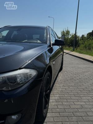 Grey BMW 520 2012 in Anyksciai, with an engine capacity of 2.00 L and mileage of 282 thousand km for 8500 €, photo 4 on AUTOMOTO.COM.LV