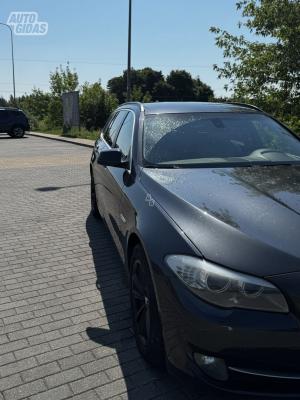 Grey BMW 520 2012 in Anyksciai, with an engine capacity of 2.00 L and mileage of 282 thousand km for 8500 €, photo 5 on AUTOMOTO.COM.LV