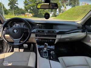 Grey BMW 520 2012 in Anyksciai, with an engine capacity of 2.00 L and mileage of 282 thousand km for 8500 €, photo 11 on AUTOMOTO.COM.LV
