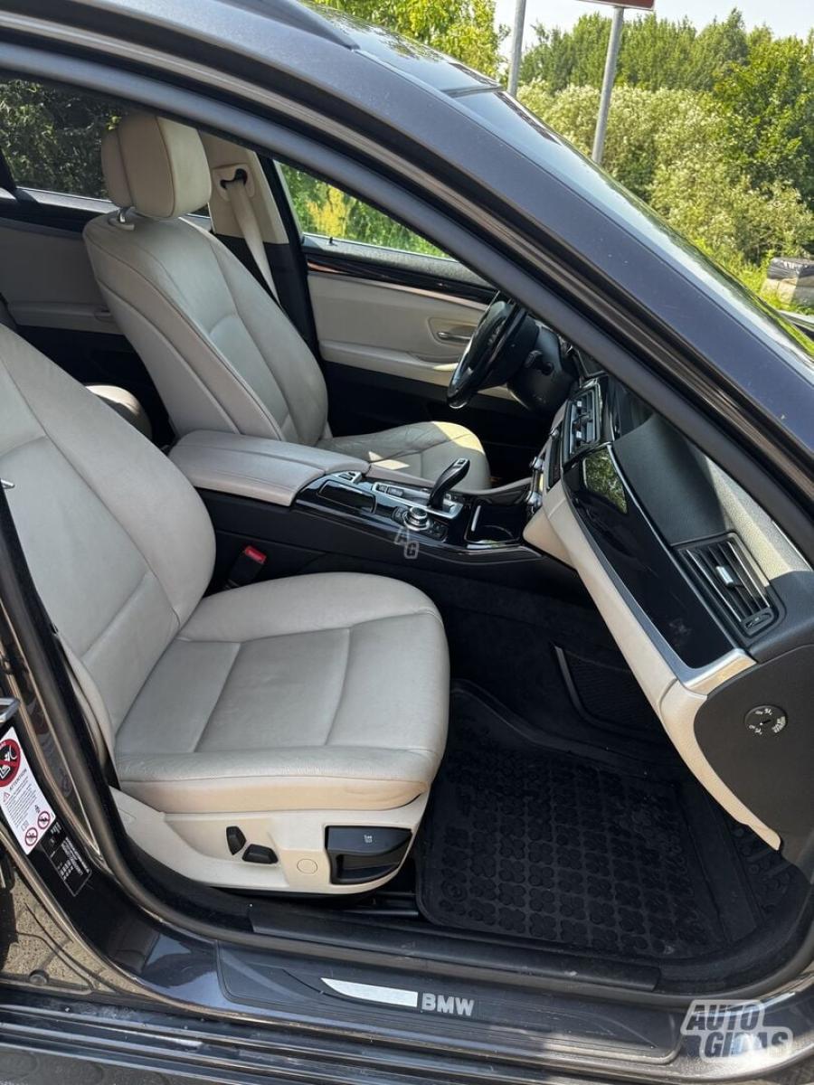 Grey BMW 520 2012 in Anyksciai, with an engine capacity of 2.00 L and mileage of 282 thousand km for 8500 €, photo 13 on AUTOMOTO.COM.LV