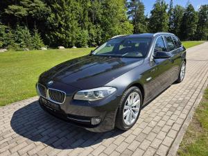 Pelēks BMW 520 2012 Telšiai, ar dzinēja tilpumu 2.00 L un nobraukumu 290 tūkst. km par 7200 €, foto  vietnē AUTOMOTO.COM.LV