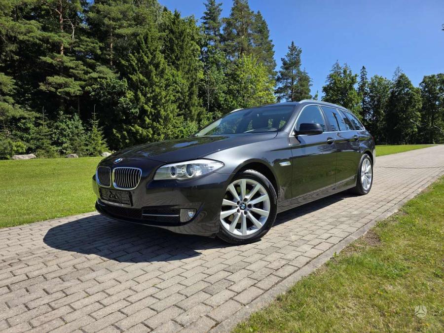 Pelēks BMW 520 2012 Telšiai, ar dzinēja tilpumu 2.00 L un nobraukumu 290 tūkst. km par 7200 €, foto 19 vietnē AUTOMOTO.COM.LV