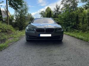 Grey BMW 520 2012 in Kaunas, with an engine capacity of 2.00 L and mileage of 321 thousand km for 8500 €, photo 3 on AUTOMOTO.COM.LV