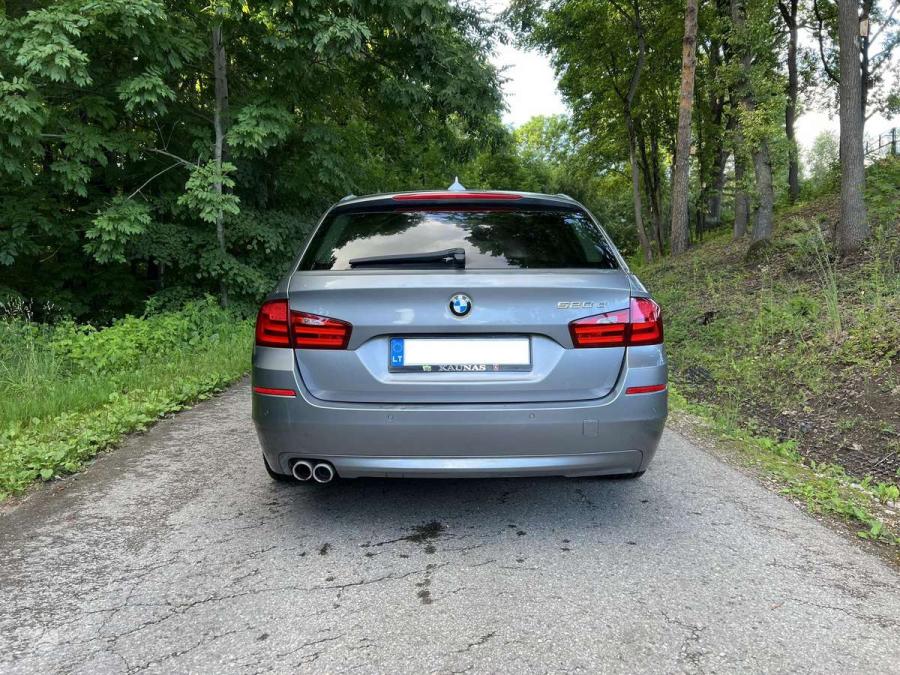 Grey BMW 520 2012 in Kaunas, with an engine capacity of 2.00 L and mileage of 321 thousand km for 8500 €, photo 7 on AUTOMOTO.COM.LV