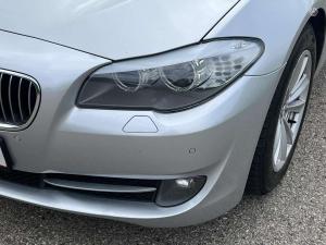 Grey BMW 520 2012 in Jonava, with an engine capacity of 2.00 L and mileage of 341 thousand km for 6900 €, photo 4 on AUTOMOTO.COM.LV