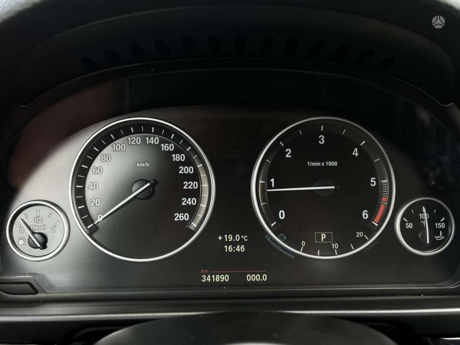 Grey BMW 520 2012 in Jonava, with an engine capacity of 2.00 L and mileage of 341 thousand km for 6900 €, photo 21 on AUTOMOTO.COM.LV