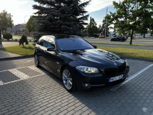 Pelēks BMW 520 2012 Šauļi, ar dzinēja tilpumu 2.00 L un nobraukumu 340 tūkst. km par 7900 €, foto  vietnē AUTOMOTO.COM.LV