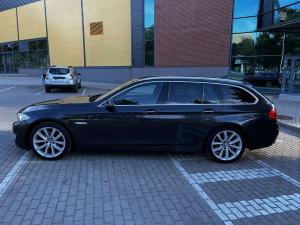 Grey BMW 520 2012 in Siauliai, with an engine capacity of 2.00 L and mileage of 340 thousand km for 7900 €, photo 5 on AUTOMOTO.COM.LV