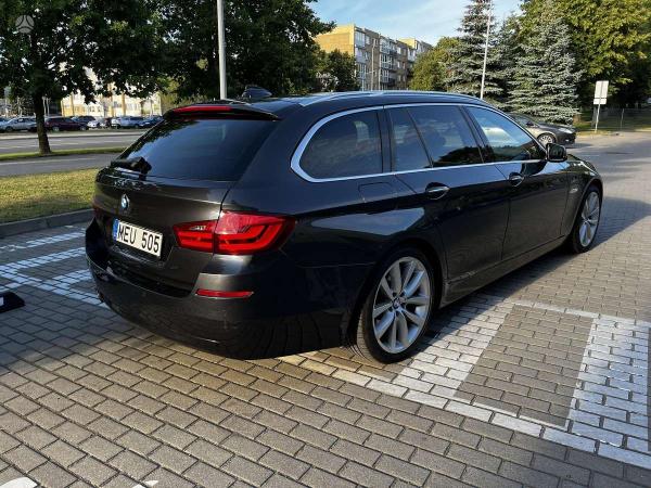 Grey BMW 520 2012 in Siauliai, with an engine capacity of 2.00 L and mileage of 340 thousand km for 7900 €, photo 7 on AUTOMOTO.COM.LV