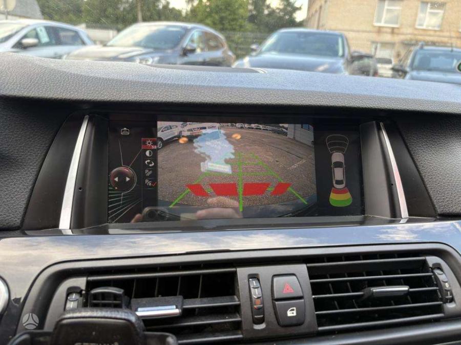 Grey BMW 520 2012 in Radviliskis, with an engine capacity of 2.00 L and mileage of 340 thousand km for 6750 €, photo 19 on AUTOMOTO.COM.LV