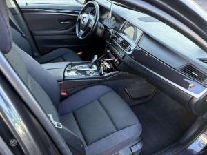 Grey BMW 520 2012 in Radviliskis, with an engine capacity of 2.00 L and mileage of 340 thousand km for 6750 €, photo 10 on AUTOMOTO.COM.LV