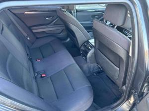 Grey BMW 520 2012 in Radviliskis, with an engine capacity of 2.00 L and mileage of 340 thousand km for 6750 €, photo 11 on AUTOMOTO.COM.LV