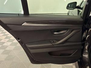 Grey BMW 520 2012 in Marijampole, with an engine capacity of 2.00 L and mileage of 312 thousand km for 9999 €, photo 16 on AUTOMOTO.COM.LV