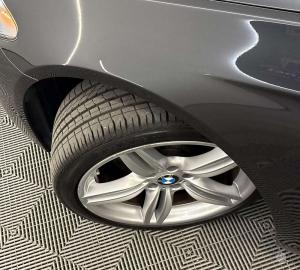 Grey BMW 520 2012 in Marijampole, with an engine capacity of 2.00 L and mileage of 312 thousand km for 9999 €, photo 19 on AUTOMOTO.COM.LV