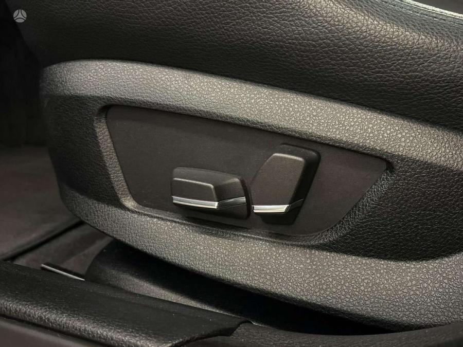 Grey BMW 520 2012 in Marijampole, with an engine capacity of 2.00 L and mileage of 312 thousand km for 9999 €, photo 26 on AUTOMOTO.COM.LV