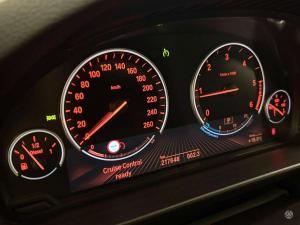 Grey BMW 520 2012 in Marijampole, with an engine capacity of 2.00 L and mileage of 218 thousand km for 8750 €, photo 13 on AUTOMOTO.COM.LV