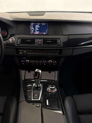 Grey BMW 520 2012 in Marijampole, with an engine capacity of 2.00 L and mileage of 218 thousand km for 8750 €, photo 17 on AUTOMOTO.COM.LV