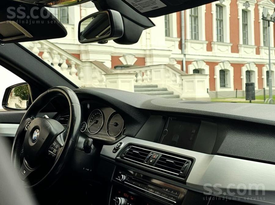 Pelēks BMW 520 2012 Jelgava, ar dzinēja tilpumu 2.00 L un nobraukumu 0 tūkst. km par 8990 €, foto 13 vietnē AUTOMOTO.COM.LV