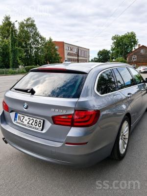 Pelēks BMW 520 2012 Rīga, ar dzinēja tilpumu 2.00 L un nobraukumu 363 tūkst. km par 7990 €, foto 4 vietnē AUTOMOTO.COM.LV