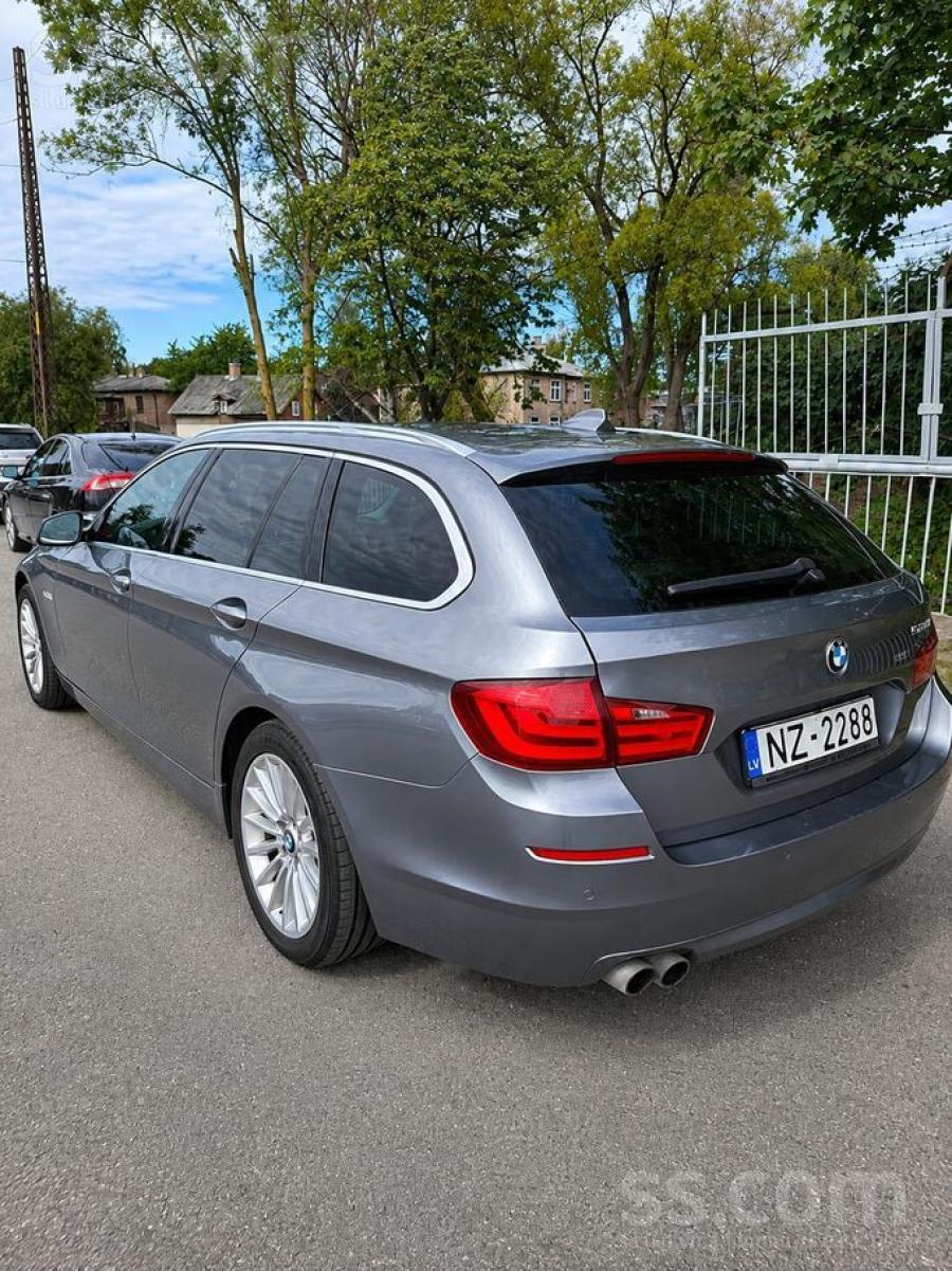 Pelēks BMW 520 2012 Rīga, ar dzinēja tilpumu 2.00 L un nobraukumu 363 tūkst. km par 7990 €, foto 5 vietnē AUTOMOTO.COM.LV
