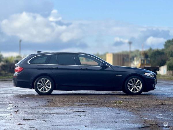 Grey BMW 520 2012 in Kaunas, with an engine capacity of 2.00 L and mileage of 314 thousand km for 8400 €, photo 5 on AUTOMOTO.COM.LV
