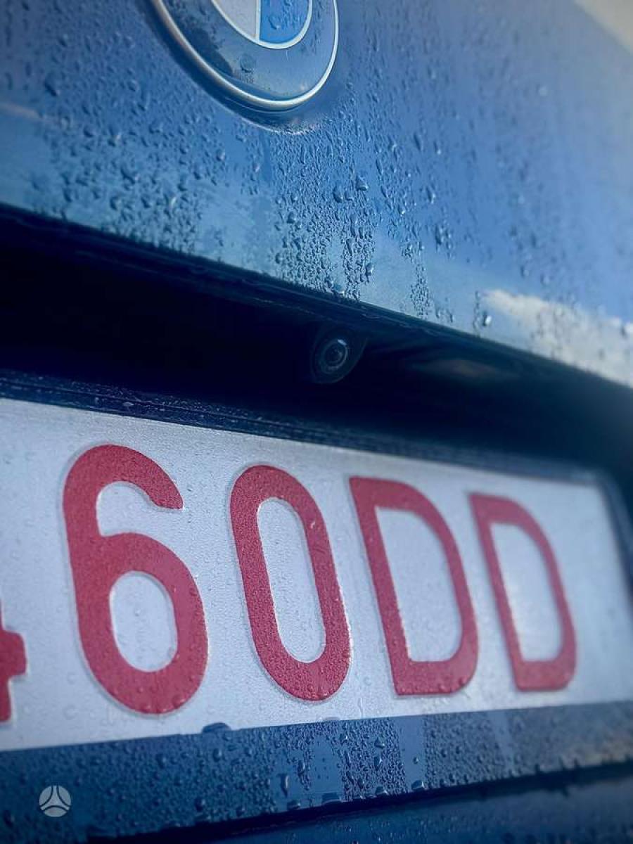 Grey BMW 520 2012 in Kaunas, with an engine capacity of 2.00 L and mileage of 314 thousand km for 8400 €, photo 20 on AUTOMOTO.COM.LV