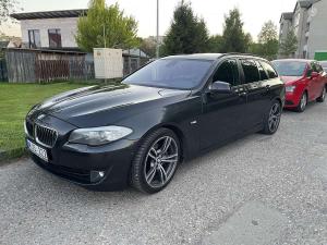 Grey BMW 520 2012 in Sakiai, with an engine capacity of 2.00 L and mileage of 232 thousand km for 8900 €, photo 3 on AUTOMOTO.COM.LV
