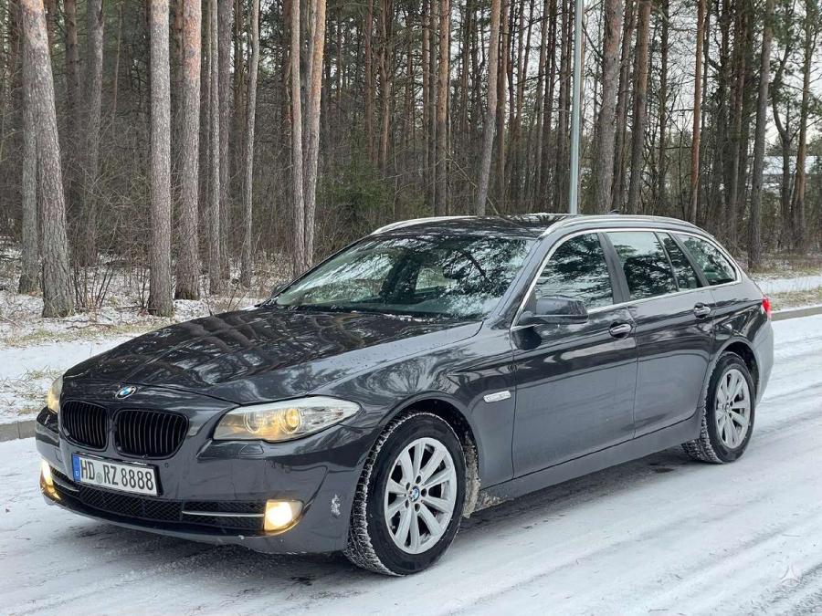 Pelēks BMW 520 2013 Varėna, ar dzinēja tilpumu 2.00 L un nobraukumu 323 tūkst. km par 7500 €, foto 2 vietnē AUTOMOTO.COM.LV