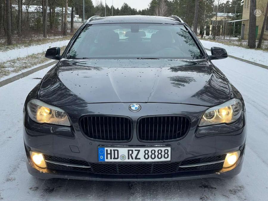 Pelēks BMW 520 2013 Varėna, ar dzinēja tilpumu 2.00 L un nobraukumu 323 tūkst. km par 7500 €, foto 3 vietnē AUTOMOTO.COM.LV