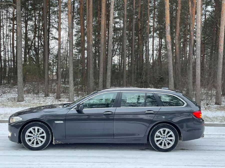 Pelēks BMW 520 2013 Varėna, ar dzinēja tilpumu 2.00 L un nobraukumu 323 tūkst. km par 7500 €, foto 5 vietnē AUTOMOTO.COM.LV