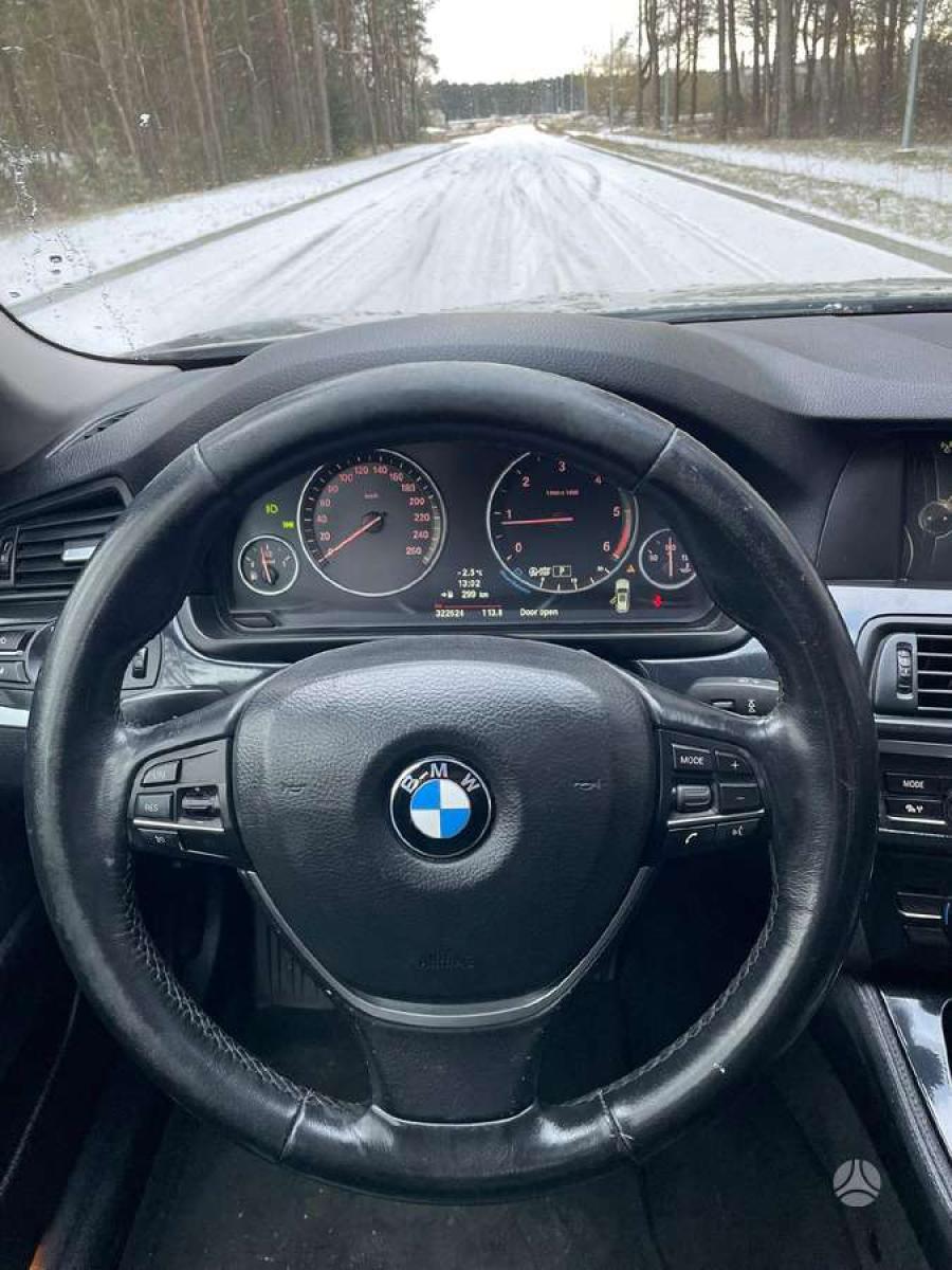 Pelēks BMW 520 2013 Varėna, ar dzinēja tilpumu 2.00 L un nobraukumu 323 tūkst. km par 7500 €, foto 15 vietnē AUTOMOTO.COM.LV