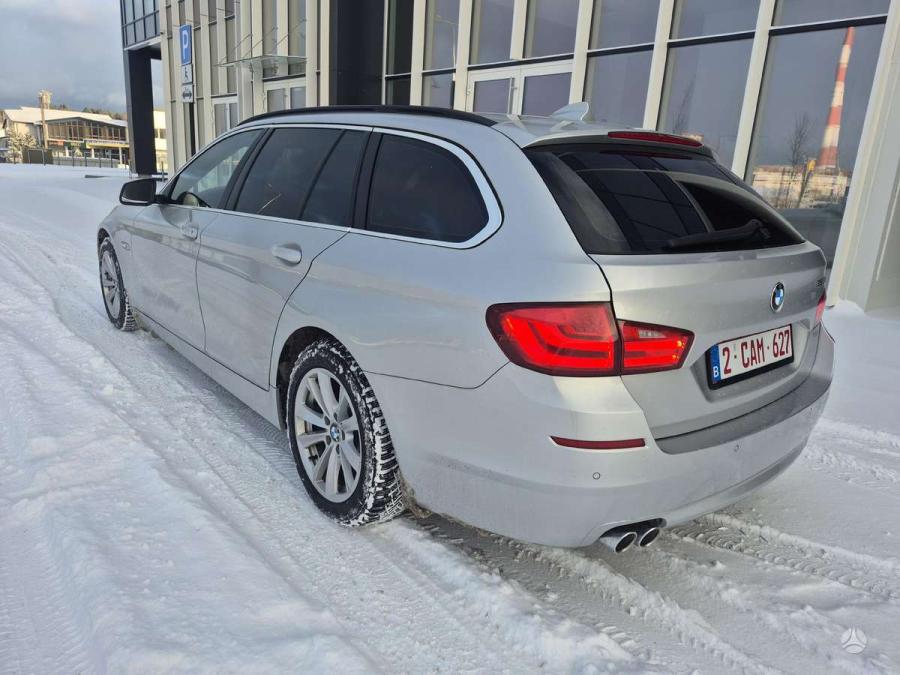 Grey BMW 520 2013 in Vilnius, with an engine capacity of 2.00 L and mileage of 260 thousand km for 7250 €, photo 2 on AUTOMOTO.COM.LV