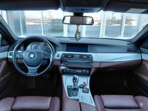Grey BMW 520 2013 in Vilnius, with an engine capacity of 2.00 L and mileage of 296 thousand km for 9500 €, photo 11 on AUTOMOTO.COM.LV