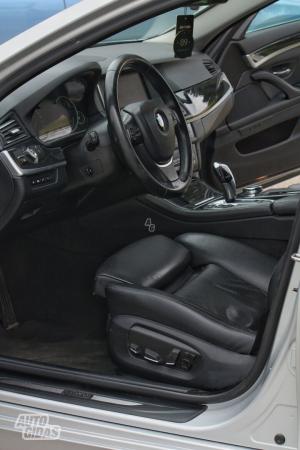Pelēks BMW 520 2013 Pasvalys, ar dzinēja tilpumu 2.00 L un nobraukumu 285 tūkst. km par 10500 €, foto 7 vietnē AUTOMOTO.COM.LV
