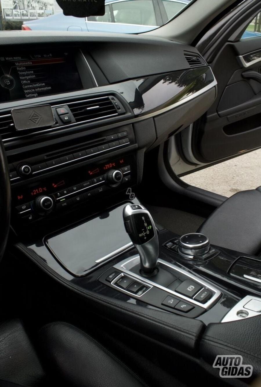 Pelēks BMW 520 2013 Pasvalys, ar dzinēja tilpumu 2.00 L un nobraukumu 285 tūkst. km par 10500 €, foto 11 vietnē AUTOMOTO.COM.LV