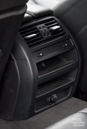 Pelēks BMW 520 2013 Pasvalys, ar dzinēja tilpumu 2.00 L un nobraukumu 285 tūkst. km par 10500 €, foto 14 vietnē AUTOMOTO.COM.LV