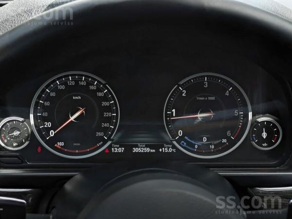 Grey BMW 520 2013 in Tukums, with an engine capacity of 2.00 L and mileage of 305 thousand km for 11500 €, photo 10 on AUTOMOTO.COM.LV