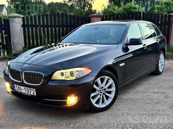 Grey BMW 520 2013 in Cesis, with an engine capacity of 2.00 L and mileage of 325 thousand km for 9960 €, photo 1 on AUTOMOTO.COM.LV