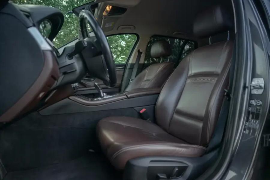 Серый БМВ 520 2013 в Лиепая, объемом двигателя 2.00 л и пробегом 257 тыс. км за 10250 €, фото 9 на AUTOMOTO.COM.LV