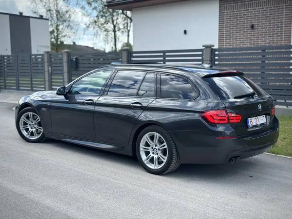 Grey BMW 520 2013 in Jelgava, with an engine capacity of 2.00 L and mileage of 307 thousand km for 9750 €, photo 4 on AUTOMOTO.COM.LV
