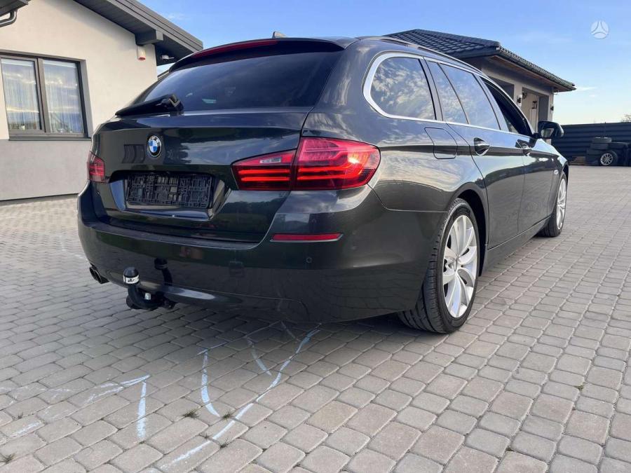 Grey BMW 520 2013 in Kaunas, with an engine capacity of 2.00 L and mileage of 288 thousand km for 8200 €, photo 6 on AUTOMOTO.COM.LV